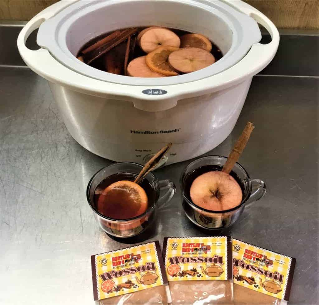Holiday Wassail with Wine and Rustlin’ Rob’s Wassail Mix • Rustlin' Rob ...
